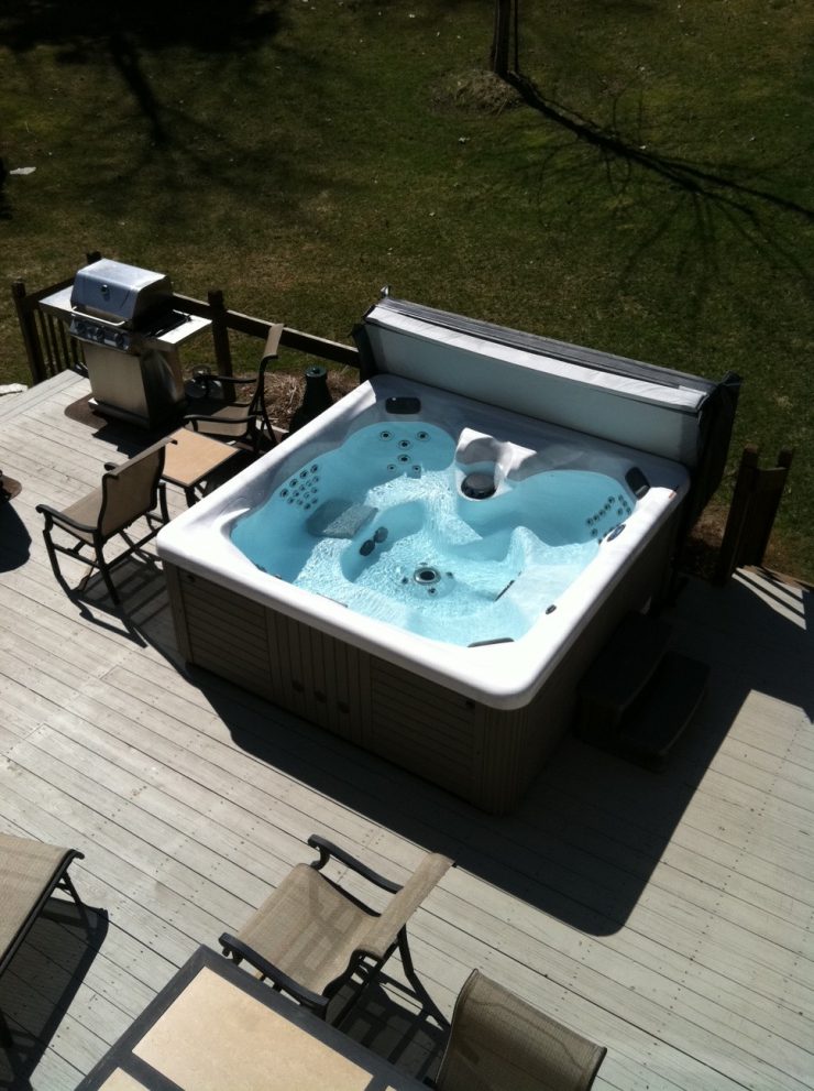 Create the Ultimate Outdoor Man Cave