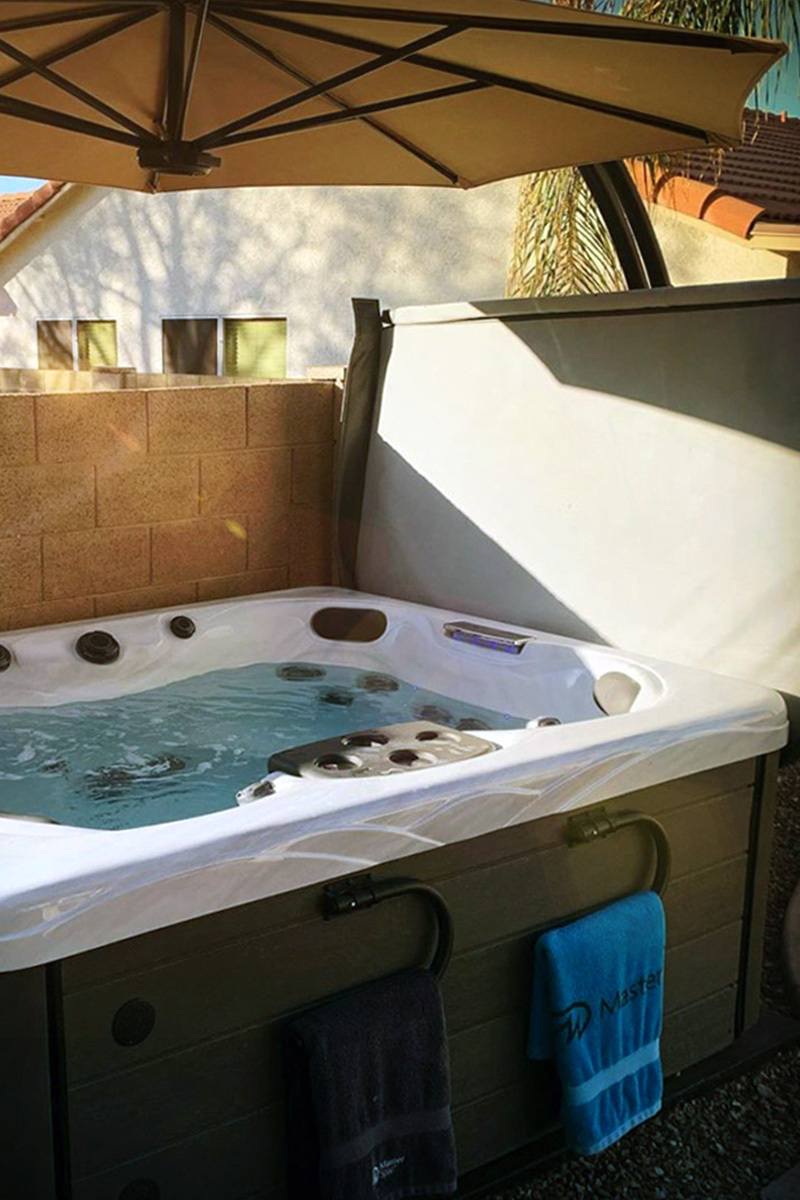 Hot tub help: Why won't my chlorine level rise? - Master Spas Blog