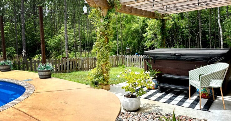 Above-ground hot tub ideas to transform your backyard | Backyard Planning